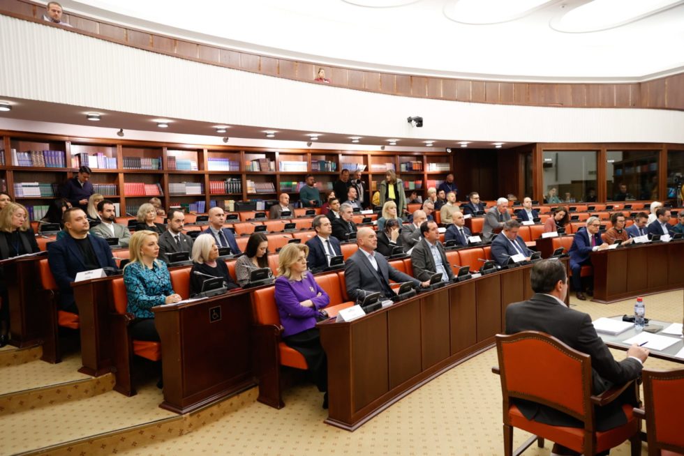 Siljanovska-Davkova: We should dedicate ourselves to reforms and the EU ...